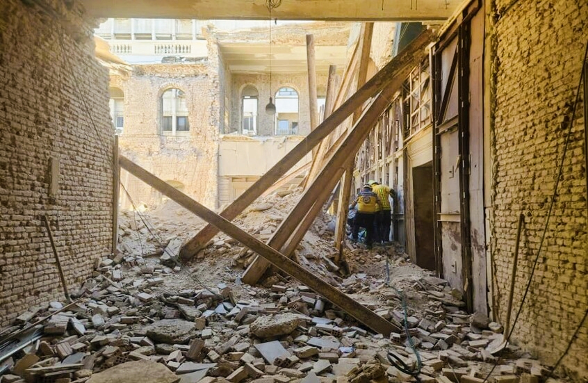 Partial Collapse at the Saraya in Damascus and Workers Trapped Under ...